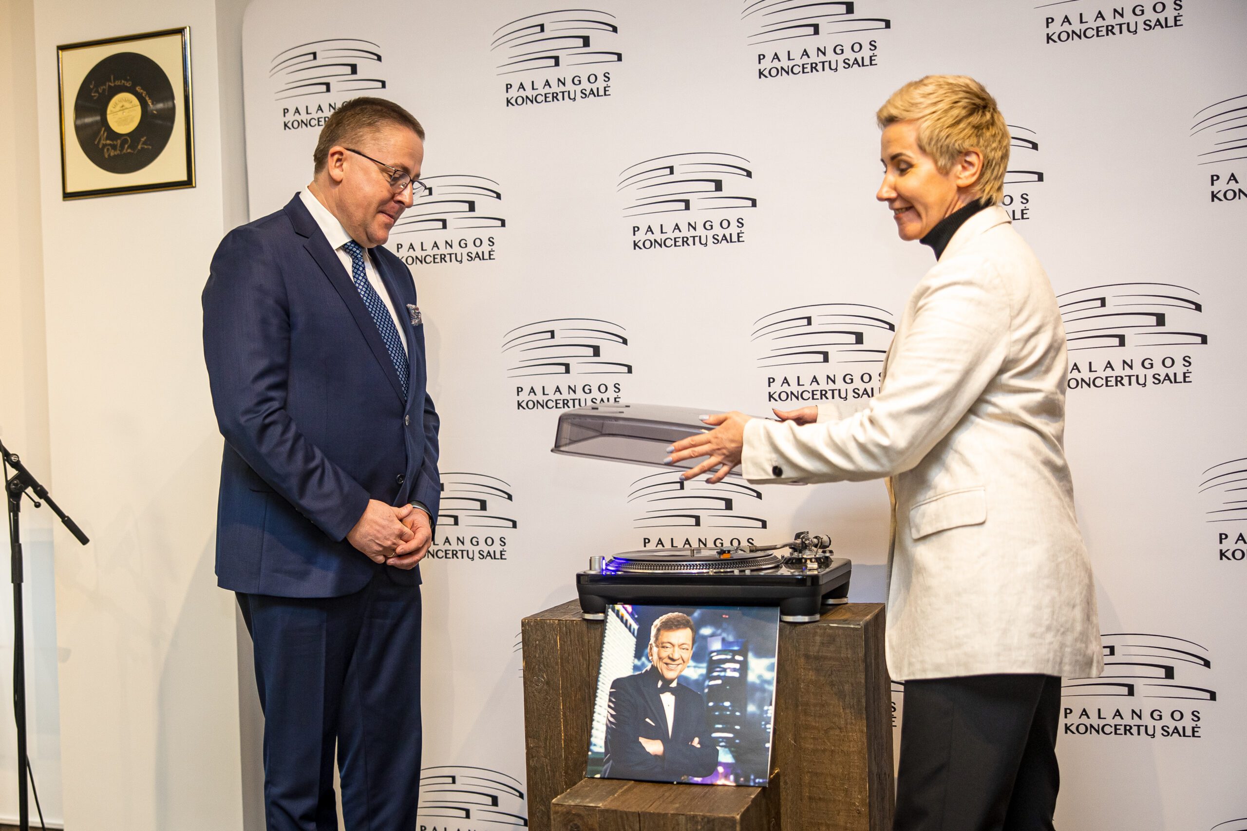 Exhibition in honor of maestro S. Povilaitis - palangosks.lt